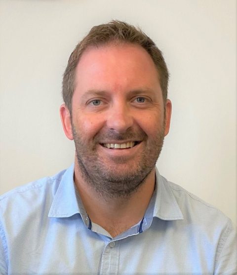 Dr Gerhard Pienaar | Orthopaedic Surgeon | Hip and Knee Surgery